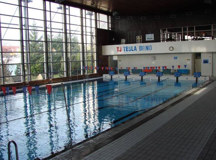 Historie :: Synchro Tesla Brno